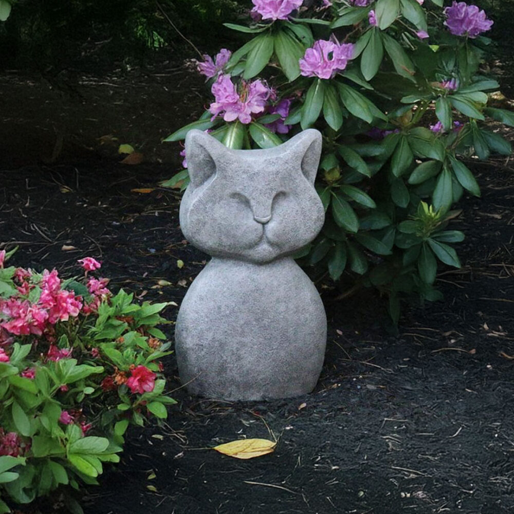 Contemporary Cat Statue - Patuxent Nursery